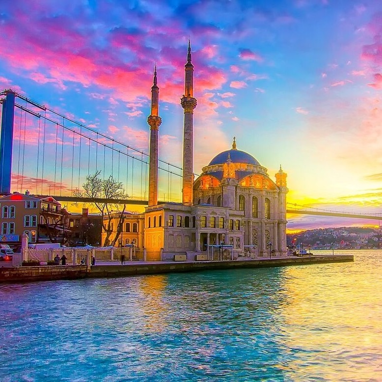 تور استانبول از مشهد لحظه آخری ️رزرو هتل در استانبول